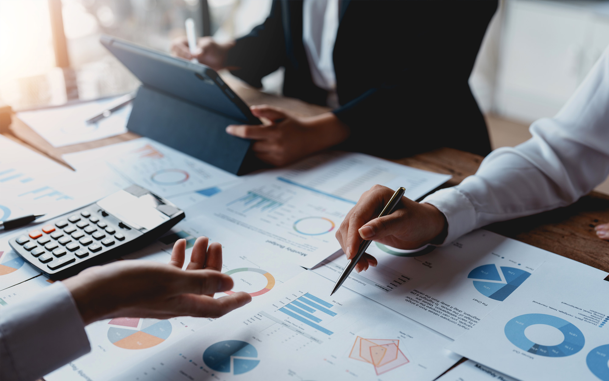 How to Use UCC Data for a Credit Risk Assessment | Accutrend